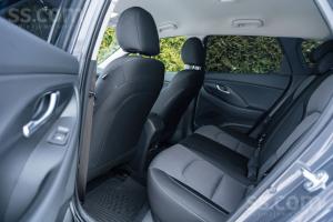 Pelēks Hyundai i30 2024 Rīga, ar dzinēja tilpumu 1.50 L un nobraukumu 22 tūkst. km par 17500 €, foto 13 vietnē AUTOMOTO.COM.LV