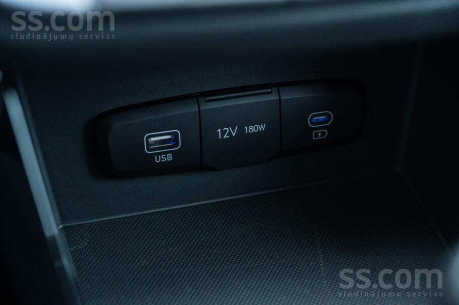 Pelēks Hyundai i30 2024 Rīga, ar dzinēja tilpumu 1.50 L un nobraukumu 22 tūkst. km par 17500 €, foto 17 vietnē AUTOMOTO.COM.LV