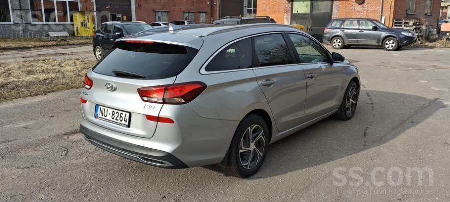Pelēks Hyundai i30 2024 Rīga, ar dzinēja tilpumu 1.50 L un nobraukumu 38 tūkst. km par 18880 €, foto 4 vietnē AUTOMOTO.COM.LV
