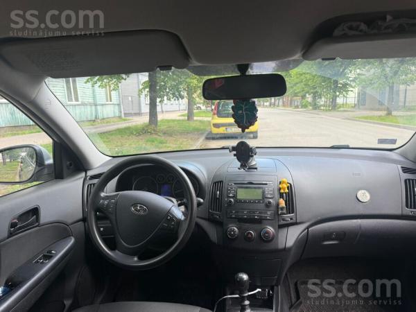 Hyundai i30 2007 in Riga, with an engine capacity of 1.40 L and mileage of 181 thousand km for 1400 €, photo 6 on AUTOMOTO.COM.LV