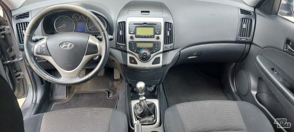 Hyundai i30 2007 Viļņa, ar dzinēja tilpumu 1.60 L un nobraukumu 210 tūkst. km par 550 €, foto 7 vietnē AUTOMOTO.COM.LV