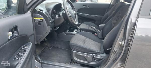 Hyundai i30 2007 Viļņa, ar dzinēja tilpumu 1.60 L un nobraukumu 210 tūkst. km par 550 €, foto 8 vietnē AUTOMOTO.COM.LV