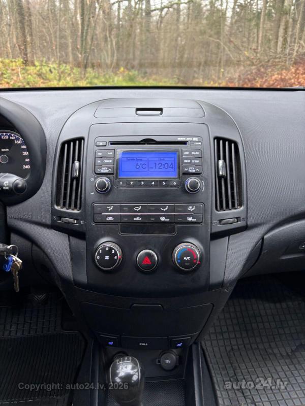 Hyundai i30 2008 Tallina, ar dzinēja tilpumu 1.40 L un nobraukumu 261 tūkst. km par 1900 €, foto 11 vietnē AUTOMOTO.COM.LV