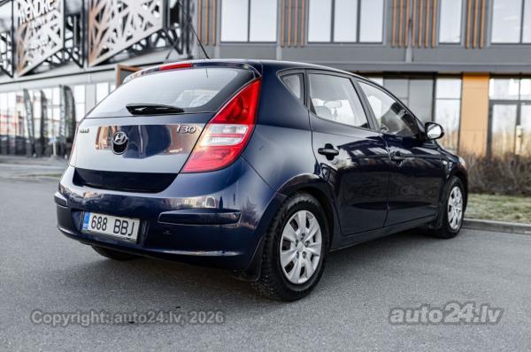 Hyundai i30 2008 in Tallinn, with an engine capacity of 1.40 L and mileage of 101 thousand km for 3599 €, photo 6 on AUTOMOTO.COM.LV