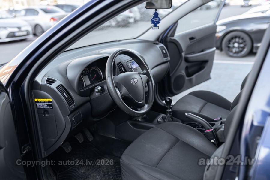 Hyundai i30 2008 in Tallinn, with an engine capacity of 1.40 L and mileage of 101 thousand km for 3599 €, photo 8 on AUTOMOTO.COM.LV