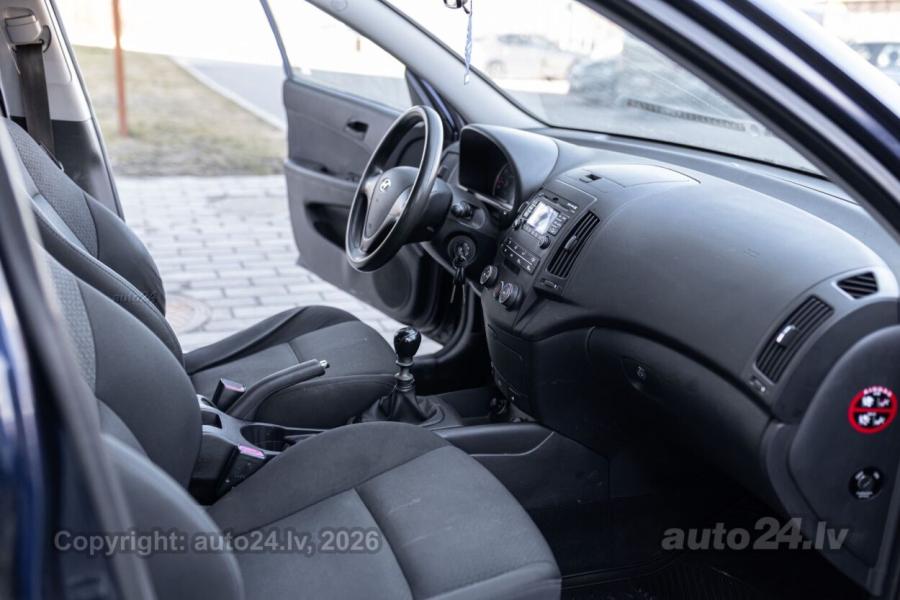 Hyundai i30 2008 in Tallinn, with an engine capacity of 1.40 L and mileage of 101 thousand km for 3599 €, photo 11 on AUTOMOTO.COM.LV