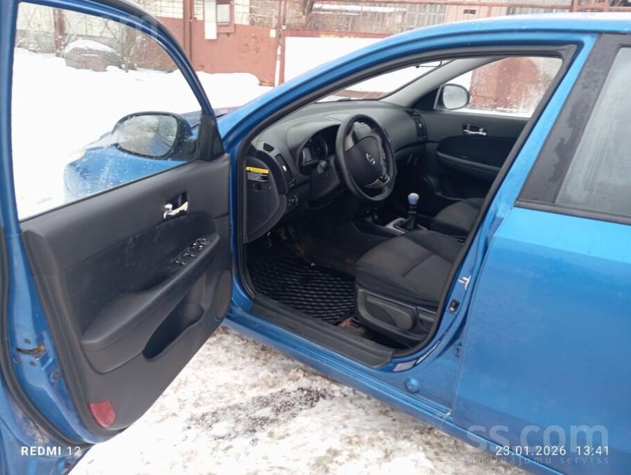 Hyundai i30 2008 Ogre, ar dzinēja tilpumu 1.60 L un nobraukumu 0 tūkst. km par 1350 €, foto 5 vietnē AUTOMOTO.COM.LV