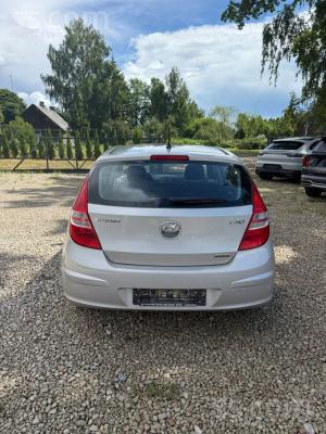 Хендай i30 2008 в Елгава, объемом двигателя 1.60 л и пробегом 142 тыс. км за 2300 €, фото 8 на AUTOMOTO.COM.LV