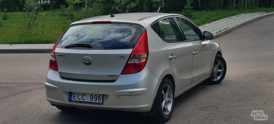 Хендай i30 2008 в Вильнюс, объемом двигателя 1.60 л и пробегом 319 тыс. км за 2500 €, фото 4 на AUTOMOTO.COM.LV