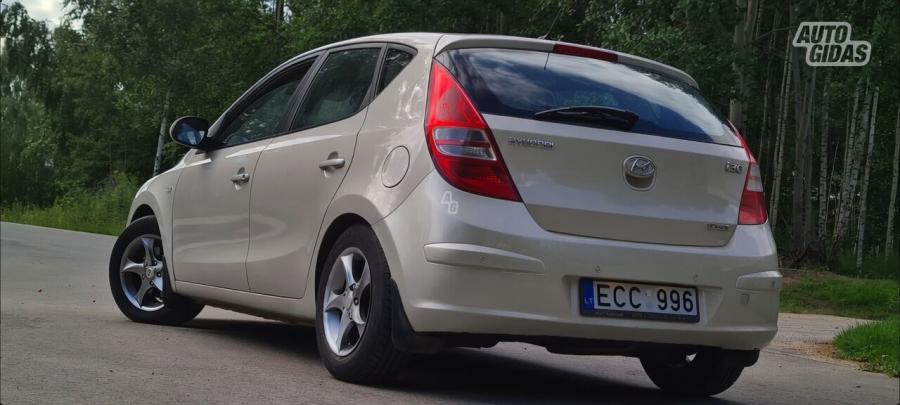 Хендай i30 2008 в Вильнюс, объемом двигателя 1.60 л и пробегом 319 тыс. км за 2500 €, фото 5 на AUTOMOTO.COM.LV