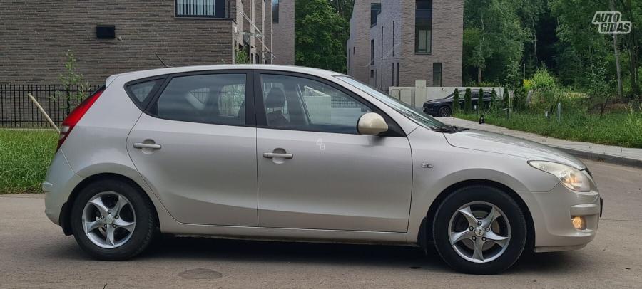 Хендай i30 2008 в Вильнюс, объемом двигателя 1.60 л и пробегом 319 тыс. км за 2500 €, фото 6 на AUTOMOTO.COM.LV