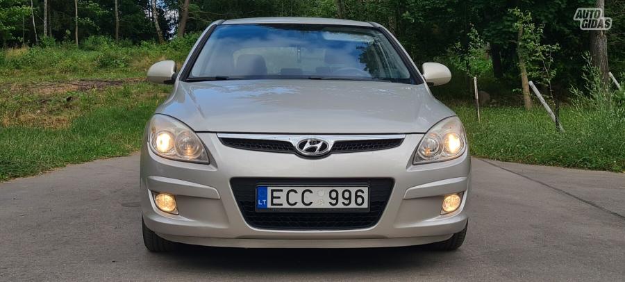 Хендай i30 2008 в Вильнюс, объемом двигателя 1.60 л и пробегом 319 тыс. км за 2500 €, фото 8 на AUTOMOTO.COM.LV