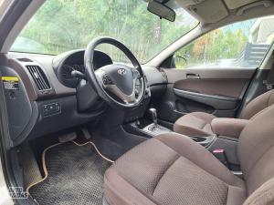 Хендай i30 2008 в Вильнюс, объемом двигателя 1.60 л и пробегом 319 тыс. км за 2500 €, фото 31 на AUTOMOTO.COM.LV