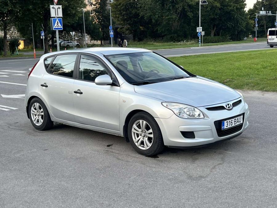 Хендай i30 2008 в Нарва, объемом двигателя 1.40 л и пробегом 207 тыс. км за 1999 €, фото 14 на AUTOMOTO.COM.LV