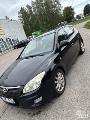 Hyundai i30 2008 Marijampole, ar dzinēja tilpumu 1.60 L un nobraukumu 257 tūkst. km par 1100 €, foto 4 vietnē AUTOMOTO.COM.LV