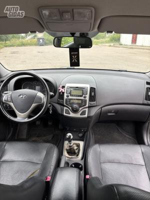 Hyundai i30 2008 Marijampole, ar dzinēja tilpumu 1.60 L un nobraukumu 257 tūkst. km par 1100 €, foto 12 vietnē AUTOMOTO.COM.LV