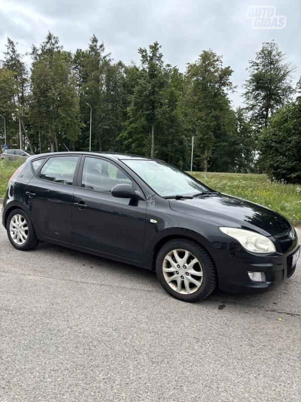 Хендай i30 2008 в Мариямполе, объемом двигателя 1.60 л и пробегом 257 тыс. км за 900 €, фото 2 на AUTOMOTO.COM.LV