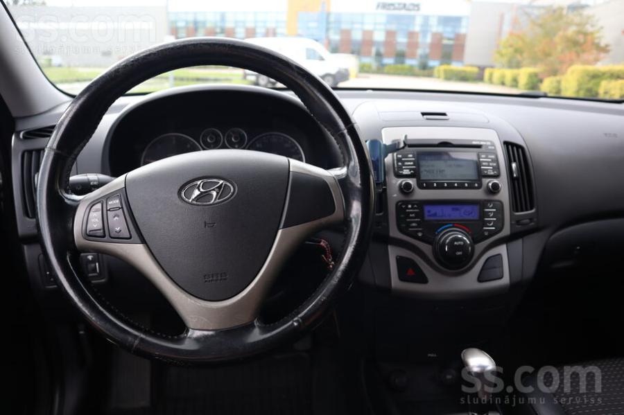 Hyundai i30 2008 Rīga, ar dzinēja tilpumu 1.60 L un nobraukumu 308 tūkst. km par 1950 €, foto 15 vietnē AUTOMOTO.COM.LV