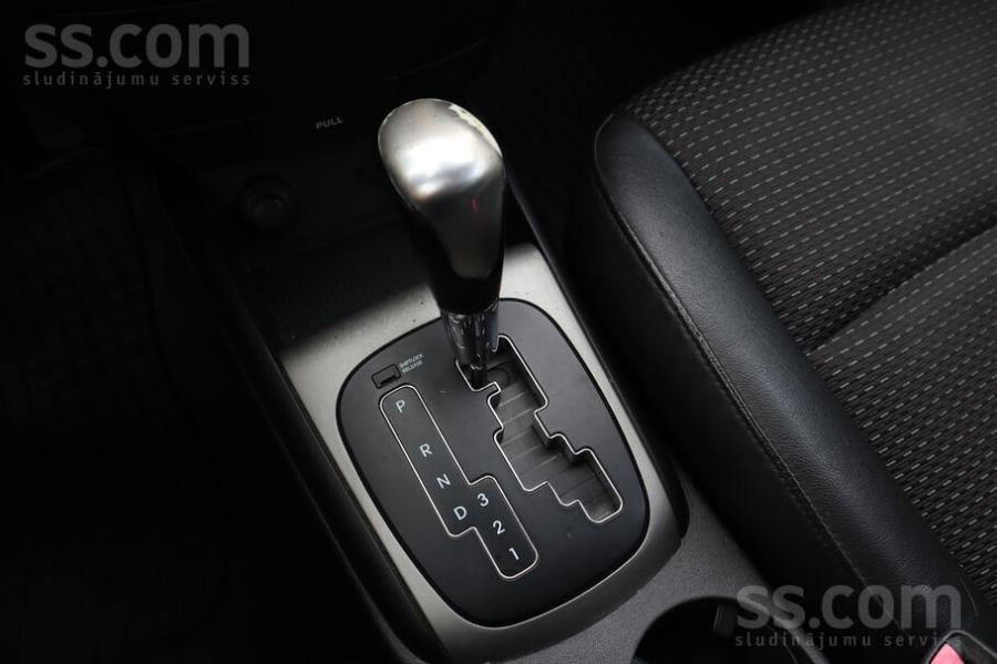 Hyundai i30 2008 Rīga, ar dzinēja tilpumu 1.60 L un nobraukumu 308 tūkst. km par 1950 €, foto 22 vietnē AUTOMOTO.COM.LV