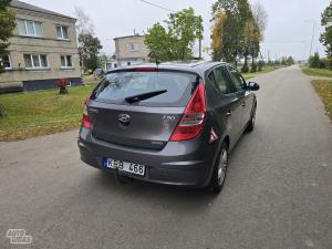 Hyundai i30 2008 Telšiai, ar dzinēja tilpumu 1.60 L un nobraukumu 300 tūkst. km par 1680 €, foto 4 vietnē AUTOMOTO.COM.LV
