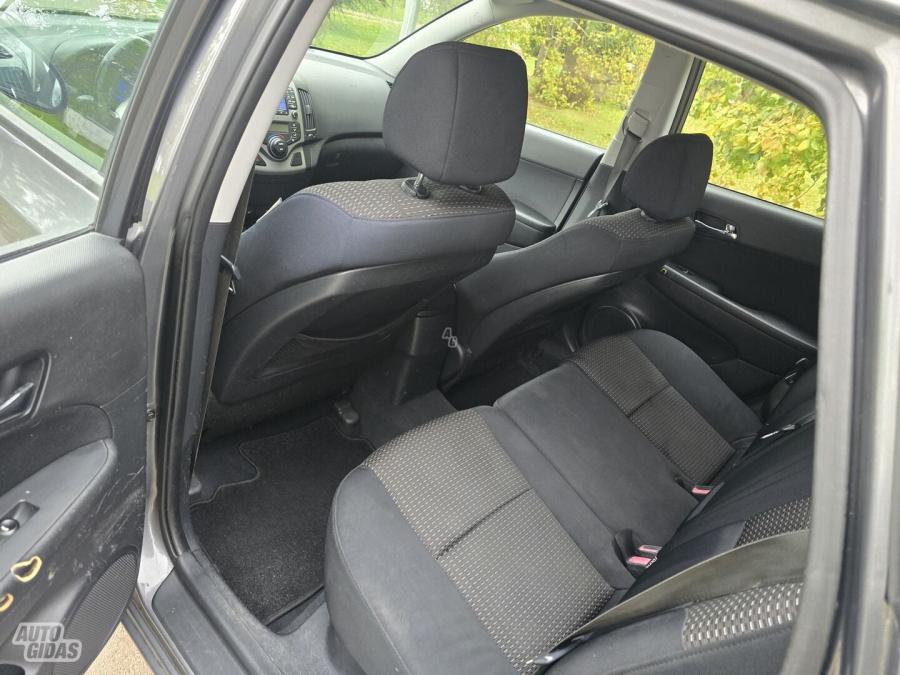 Hyundai i30 2008 Telšiai, ar dzinēja tilpumu 1.60 L un nobraukumu 300 tūkst. km par 1680 €, foto 9 vietnē AUTOMOTO.COM.LV