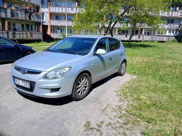 Хендай i30 2009 в Рига, объемом двигателя 1.40 л и пробегом 259 тыс. км за 2000 €, фото 1 на AUTOMOTO.COM.LV