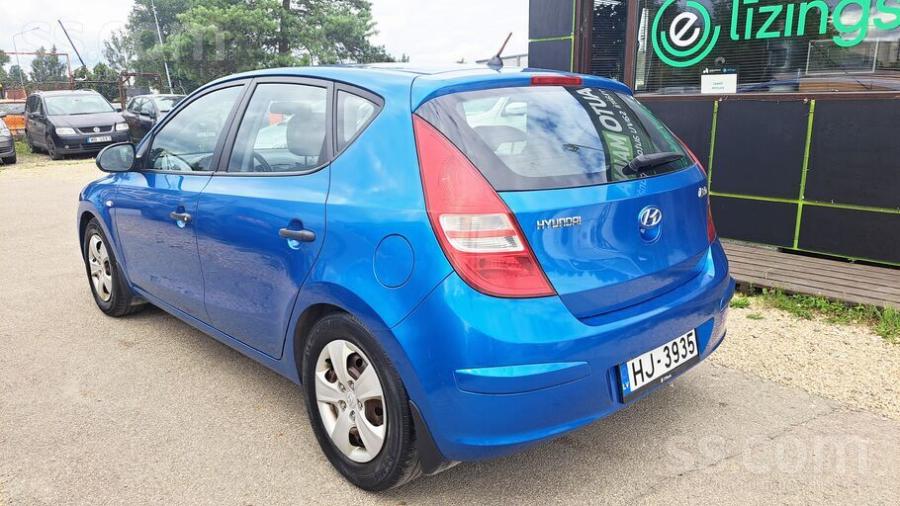 Hyundai i30 2009 Rīga, ar dzinēja tilpumu 1.40 L un nobraukumu 136 tūkst. km par 2500 €, foto 5 vietnē AUTOMOTO.COM.LV