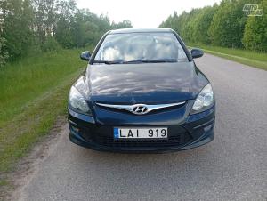 Hyundai i30 2010 Viļņa, ar dzinēja tilpumu 1.60 L un nobraukumu 241 tūkst. km par 2200 €, foto 6 vietnē AUTOMOTO.COM.LV
