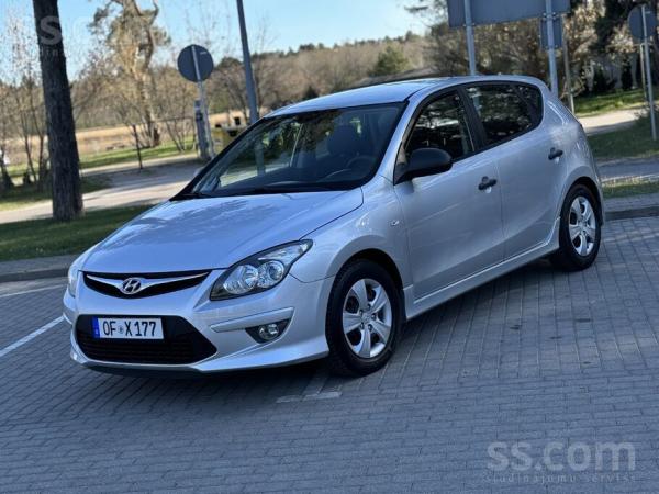 Хендай i30 2010 в Юрмала, объемом двигателя 1.60 л и пробегом 0 тыс. км за 2590 €, фото 1 на AUTOMOTO.COM.LV