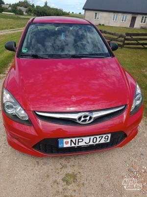 Hyundai i30 2010 Alīta, ar dzinēja tilpumu 1.40 L un nobraukumu 160 tūkst. km par 1200 €, foto 4 vietnē AUTOMOTO.COM.LV
