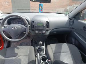 Hyundai i30 2010 Alīta, ar dzinēja tilpumu 1.40 L un nobraukumu 160 tūkst. km par 1200 €, foto 6 vietnē AUTOMOTO.COM.LV
