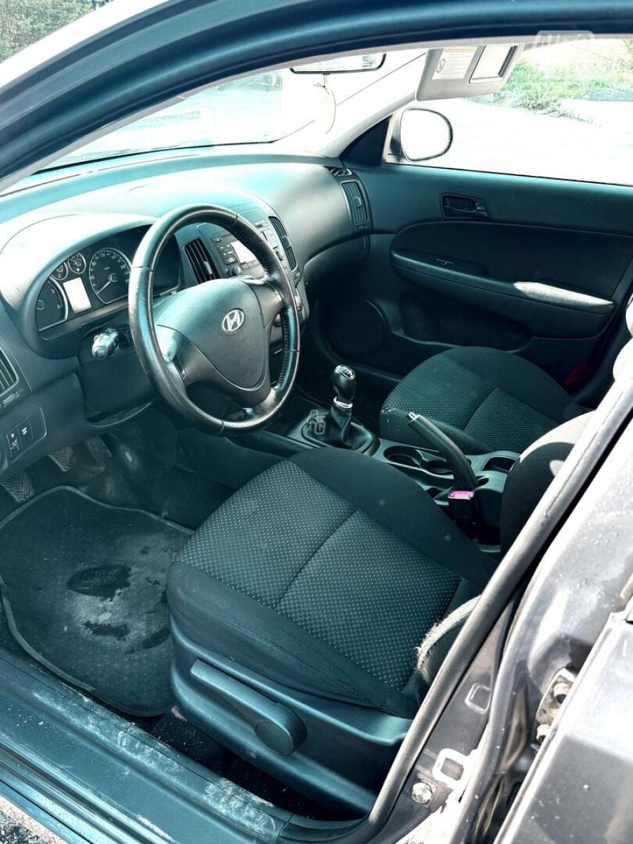 Хендай i30 2010 в Мариямполе, объемом двигателя 1.60 л и пробегом 143 тыс. км за 1100 €, фото 7 на AUTOMOTO.COM.LV