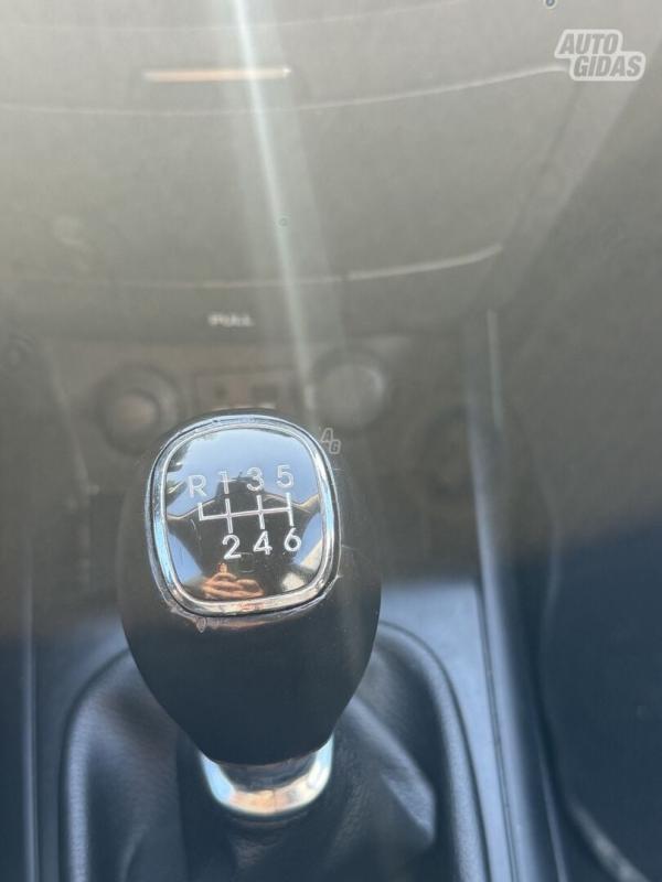 Hyundai i30 2010 Marijampole, ar dzinēja tilpumu 1.60 L un nobraukumu 143 tūkst. km par 1100 €, foto 11 vietnē AUTOMOTO.COM.LV