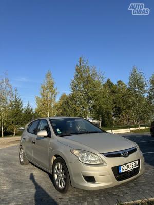 Хендай i30 2010 в Каунас, объемом двигателя 1.60 л и пробегом 251 тыс. км за 1700 €, фото  на AUTOMOTO.COM.LV