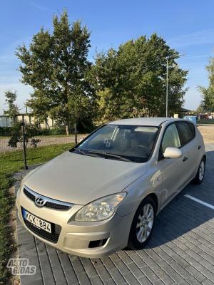 Hyundai i30 2010 Kauņa, ar dzinēja tilpumu 1.60 L un nobraukumu 251 tūkst. km par 1700 €, foto 8 vietnē AUTOMOTO.COM.LV