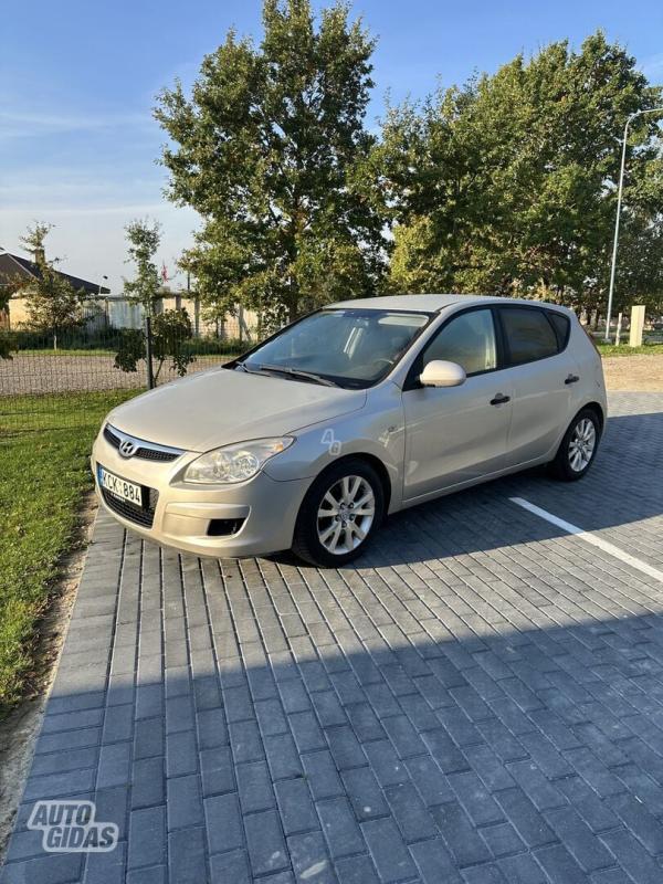 Хендай i30 2010 в Каунас, объемом двигателя 1.60 л и пробегом 251 тыс. км за 1700 €, фото 9 на AUTOMOTO.COM.LV