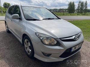 Хендай i30 2011 в Рига, объемом двигателя 1.40 л и пробегом 205 тыс. км за 1990 €, фото 7 на AUTOMOTO.COM.LV