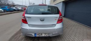 Hyundai i30 2011 Viļņa, ar dzinēja tilpumu 1.60 L un nobraukumu 169 tūkst. km par 2000 €, foto 5 vietnē AUTOMOTO.COM.LV
