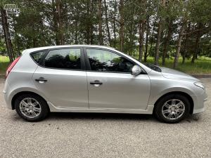 Hyundai i30 2011 Viļņa, ar dzinēja tilpumu 1.60 L un nobraukumu 175 tūkst. km par 2300 €, foto 6 vietnē AUTOMOTO.COM.LV