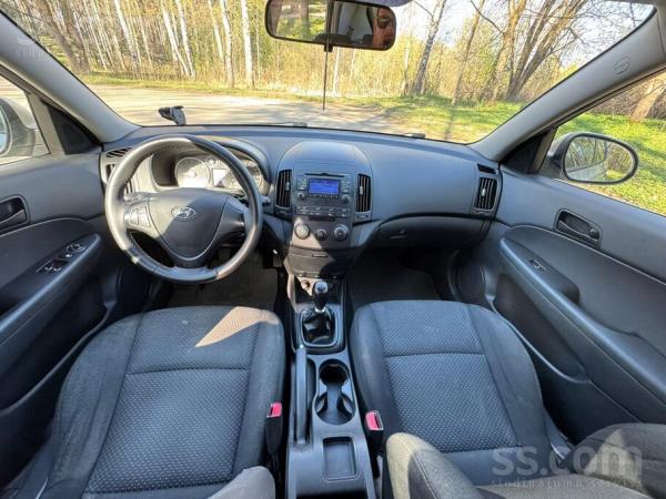 Hyundai i30 2011 Rīga, ar dzinēja tilpumu 1.40 L un nobraukumu 0 tūkst. km par 2599 €, foto 10 vietnē AUTOMOTO.COM.LV
