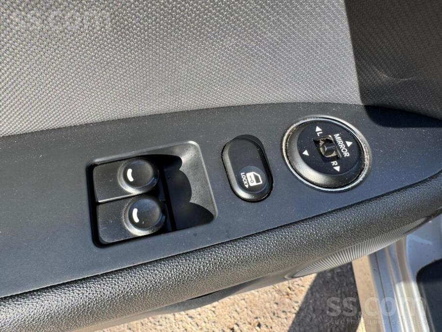 Hyundai i30 2011 Rīga, ar dzinēja tilpumu 1.40 L un nobraukumu 0 tūkst. km par 2599 €, foto 16 vietnē AUTOMOTO.COM.LV