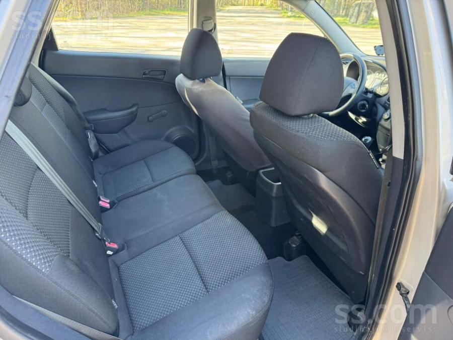 Hyundai i30 2011 Rīga, ar dzinēja tilpumu 1.40 L un nobraukumu 0 tūkst. km par 2599 €, foto 20 vietnē AUTOMOTO.COM.LV