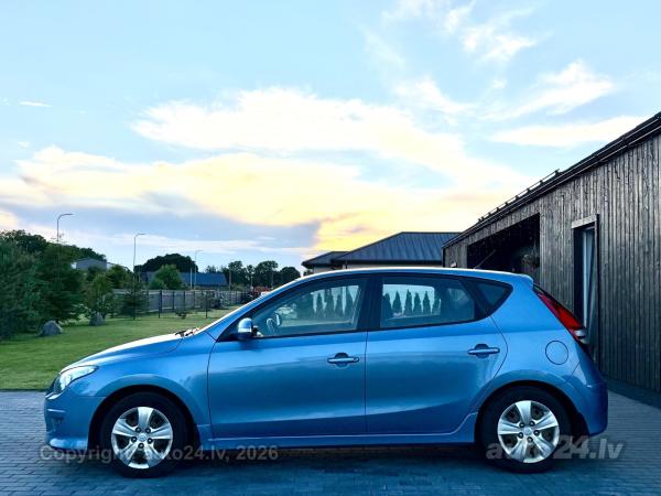Hyundai i30 2011 in Tallinn, with an engine capacity of 1.60 L and mileage of 125 thousand km for 4995 €, photo 3 on AUTOMOTO.COM.LV