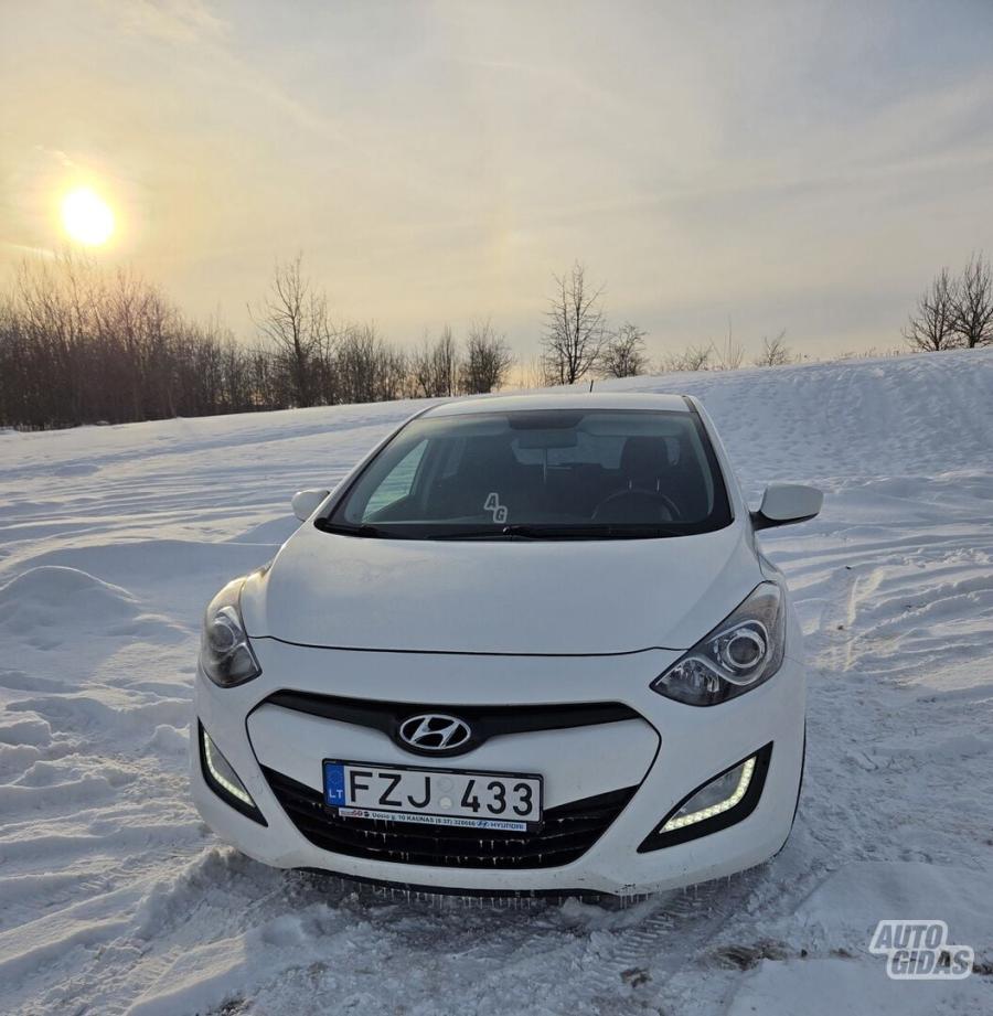 Hyundai i30 2012 Kauņa, ar dzinēja tilpumu 1.60 L un nobraukumu 141 tūkst. km par 5200 €, foto 2 vietnē AUTOMOTO.COM.LV
