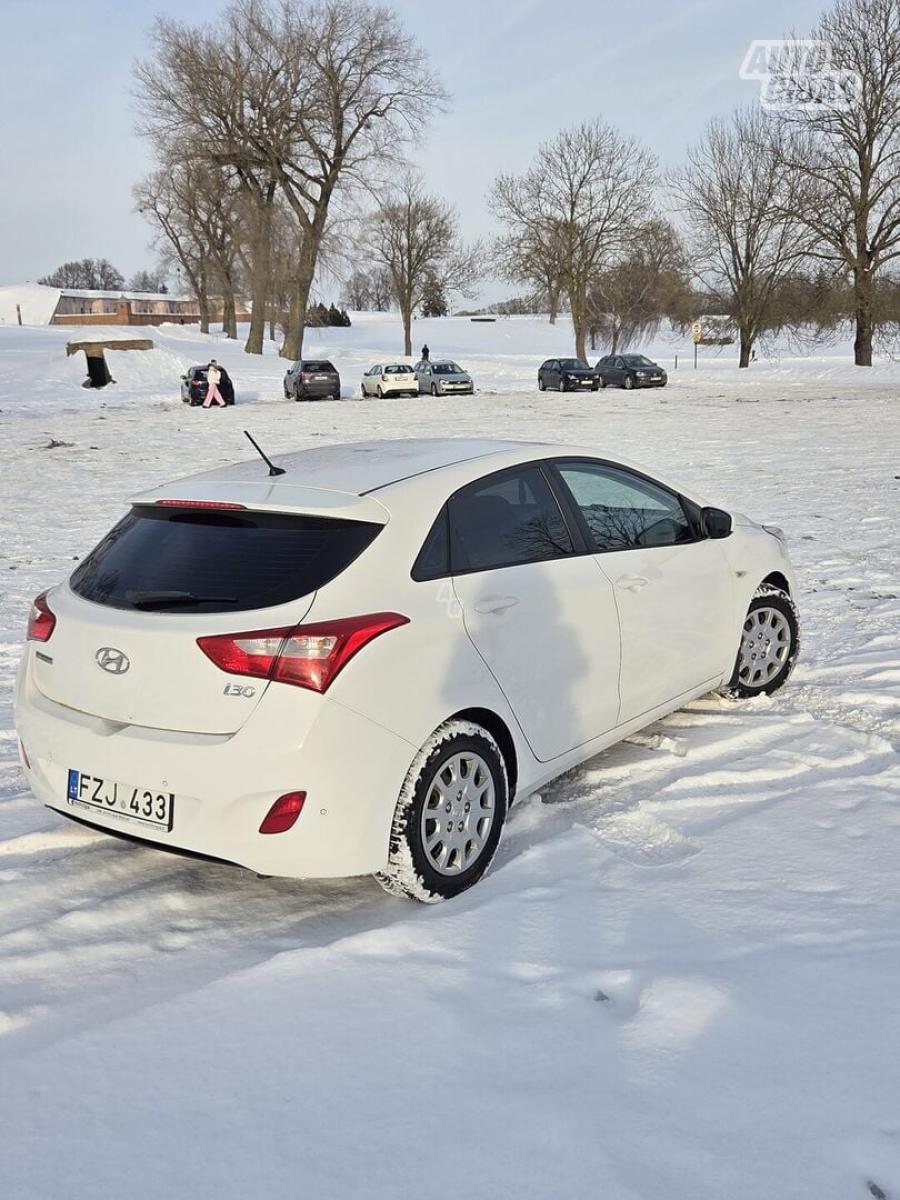 Hyundai i30 2012 Kauņa, ar dzinēja tilpumu 1.60 L un nobraukumu 141 tūkst. km par 5200 €, foto 10 vietnē AUTOMOTO.COM.LV