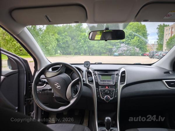 Hyundai i30 2012 in Parnu, with an engine capacity of 1.40 L and mileage of 179 thousand km for 3800 €, photo 7 on AUTOMOTO.COM.LV