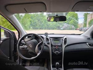 Hyundai i30 2012 in Parnu, with an engine capacity of 1.40 L and mileage of 179 thousand km for 3800 €, photo 8 on AUTOMOTO.COM.LV