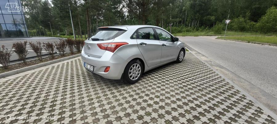 Hyundai i30 2012 Kauņa, ar dzinēja tilpumu 1.40 L un nobraukumu 267 tūkst. km par 3999 €, foto 14 vietnē AUTOMOTO.COM.LV