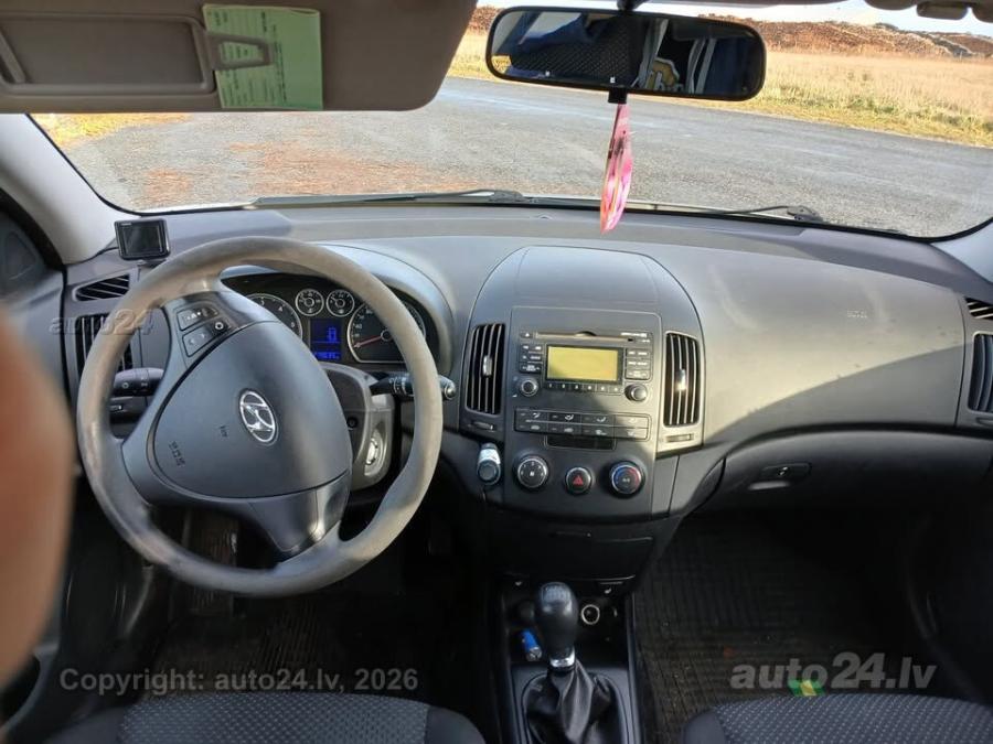 Hyundai i30 2012 Tallina, ar dzinēja tilpumu 1.60 L un nobraukumu 280 tūkst. km par 2000 €, foto 6 vietnē AUTOMOTO.COM.LV