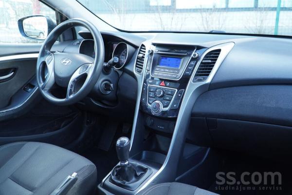 Хендай i30 2013 в Рига, объемом двигателя 1.40 л и пробегом 343 тыс. км за 3890 €, фото 9 на AUTOMOTO.COM.LV
